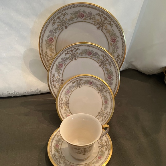 Dining | Lenox Castle Garden China | Poshmark